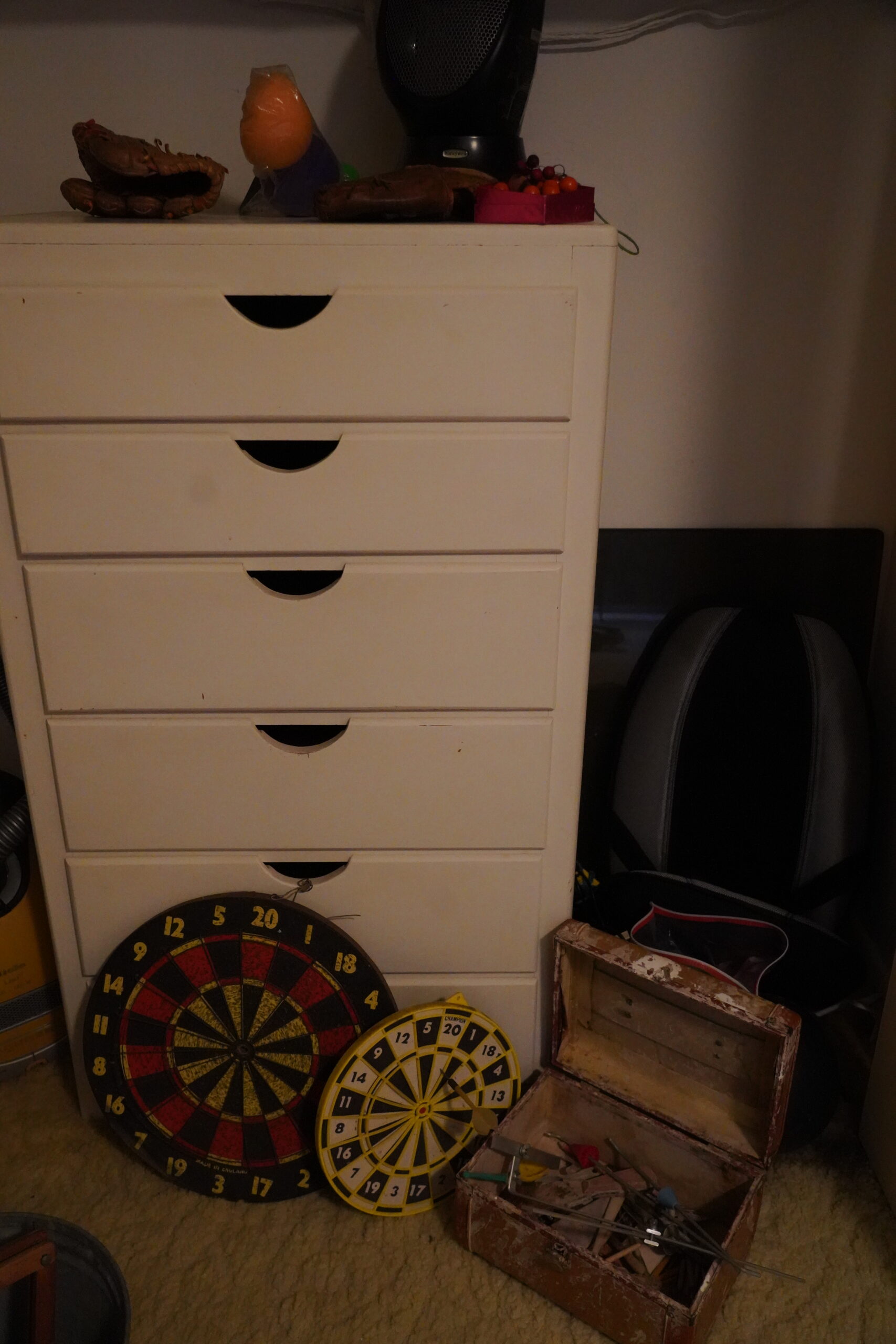 Mid-Century Time Capsule Nestled in an Iconic Santa Monica Hills Estate ...