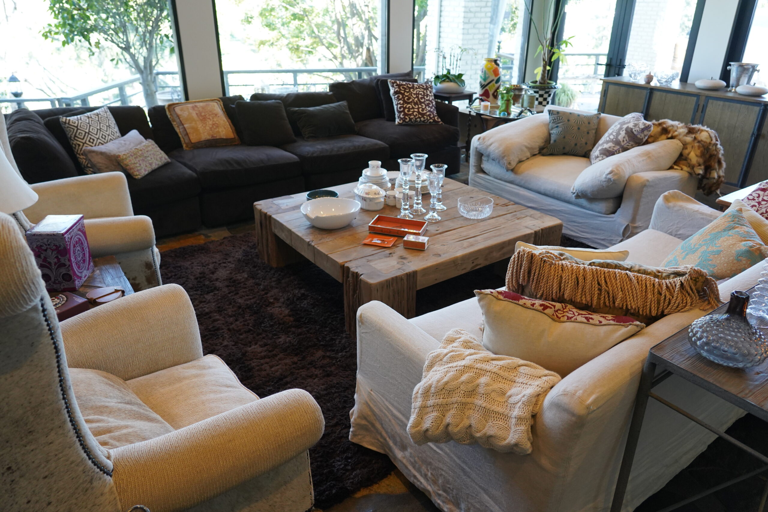 Beverly Hills Estate Sale with Designer Furniture, Décor and Clothing ...